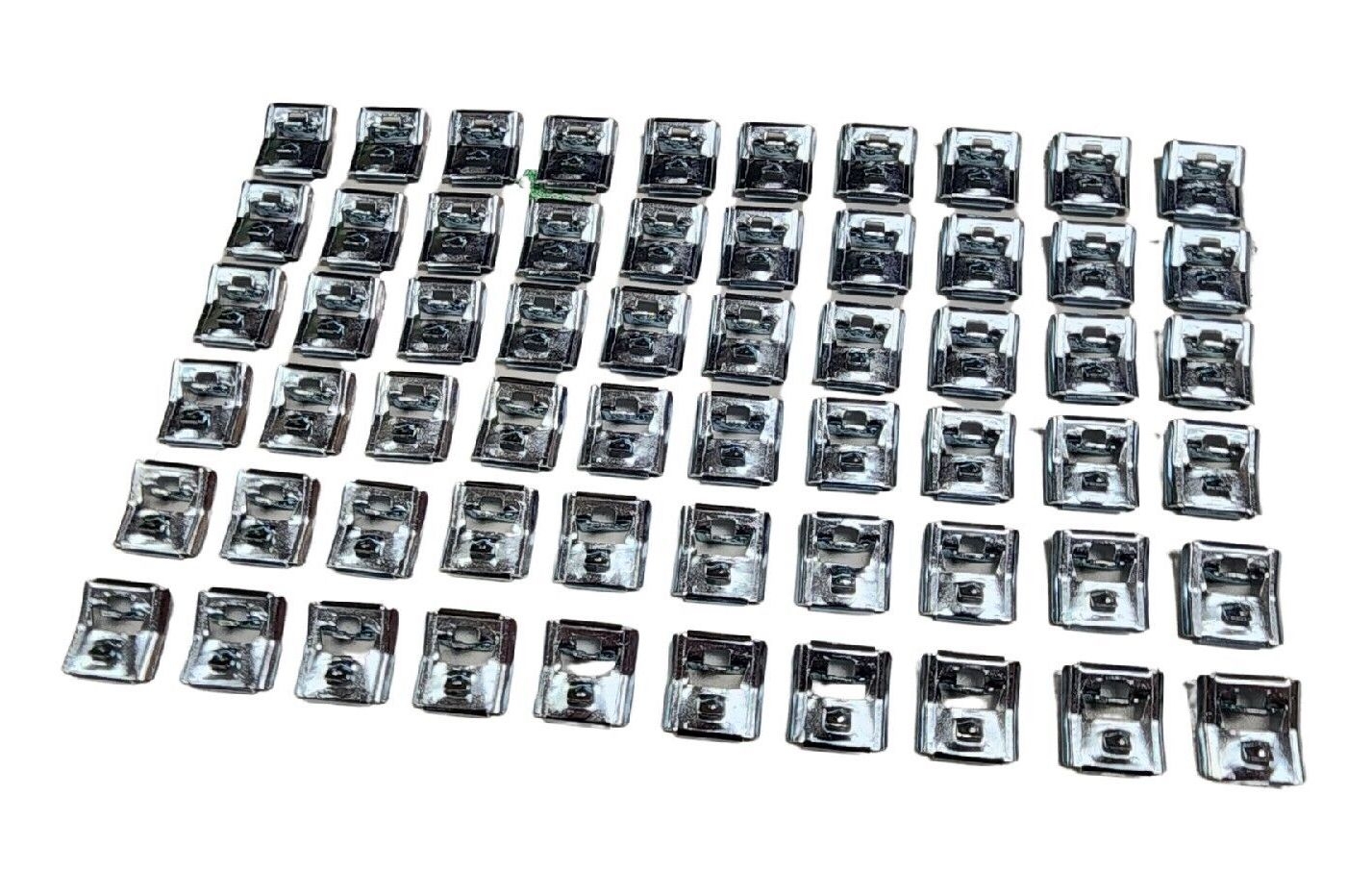 Belt Line Molding Trim Clips, Set of 100 - 1949-1952 Plymouth